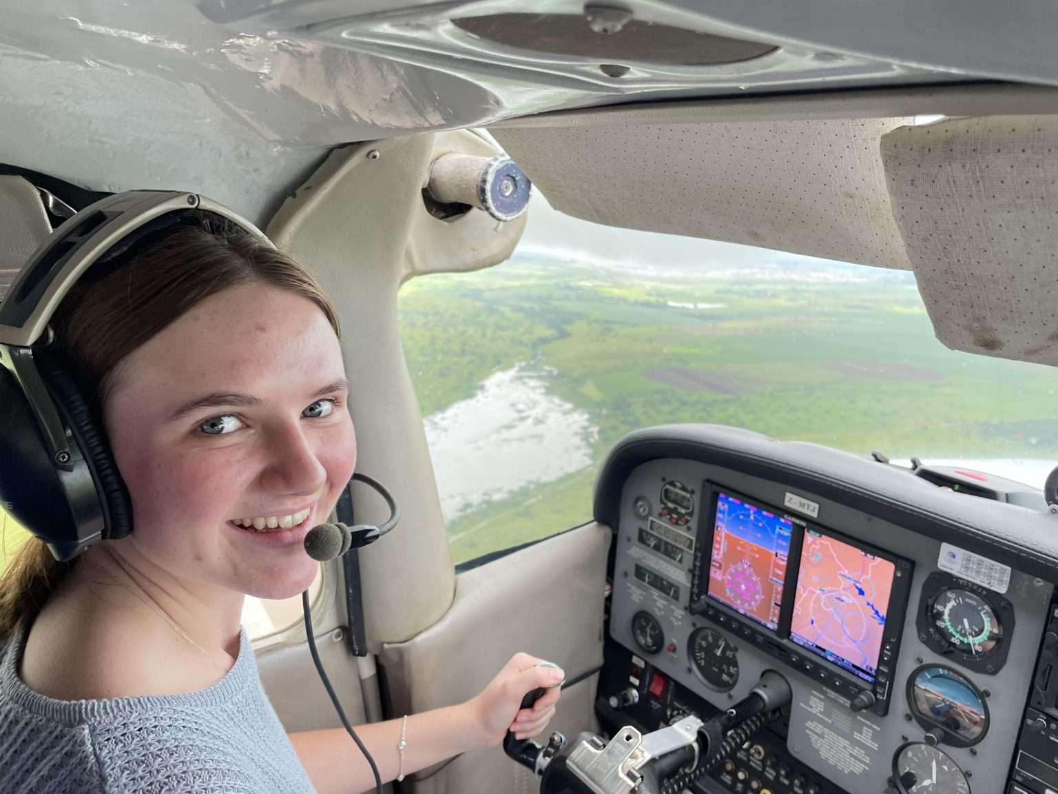 Student Photo Wall – Guthrie Aviation